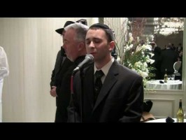 Yitzy Spinner sings at Aryeh Kunstler’s Chuppah | YitzySpinner